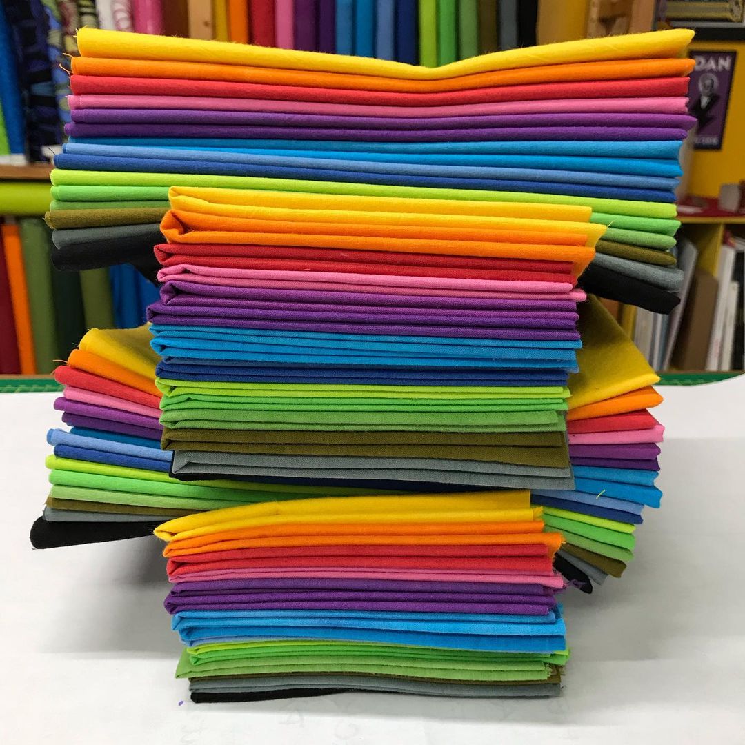 JANE SASSAMAN - HAND CRAFTED COTTONS – Artistic Quilts with Colors Inc.
