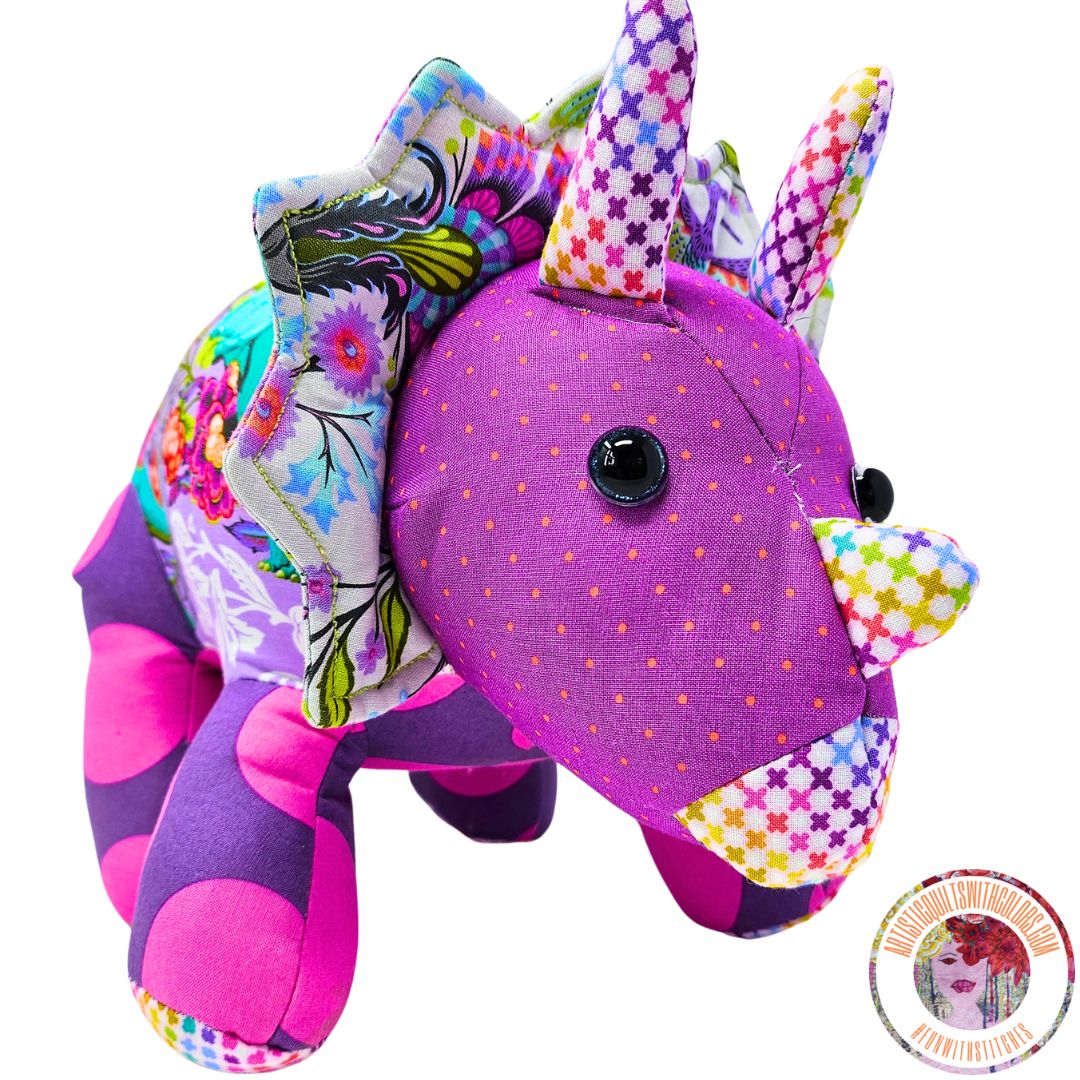 FUNKY FRIENDS FACTORY - Trixie & Tristan Triceratops KIT – Artistic ...
